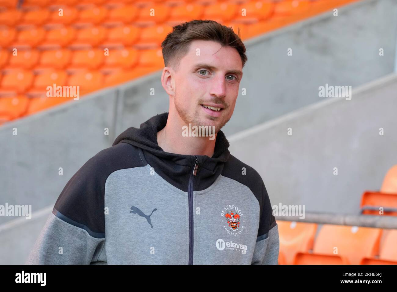 Jake Beesley #18 of Blackpool arrives at the stadium before the Sky Bet ...