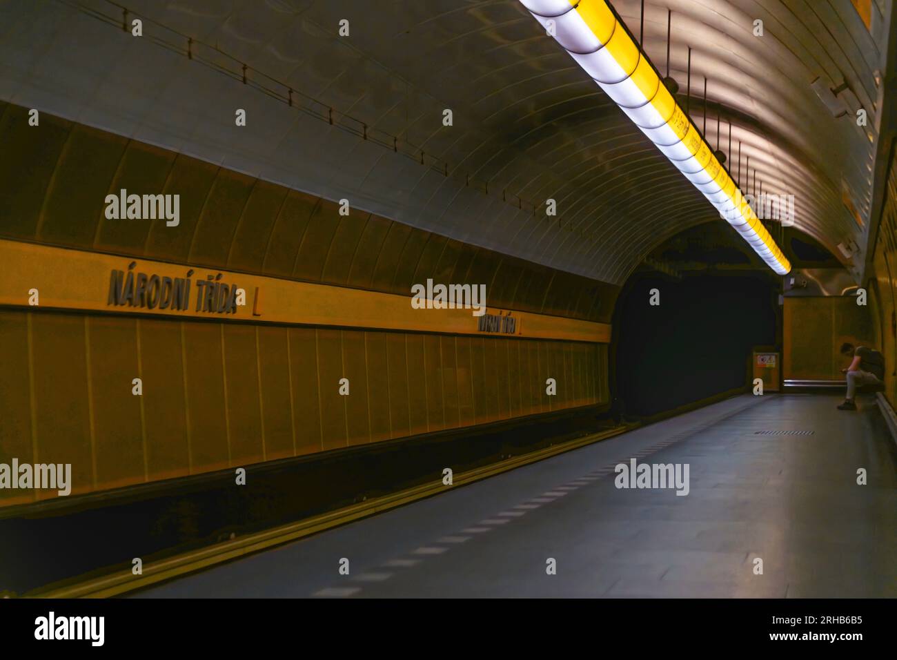 Prague underground metro station passenger platform hi-res stock ...