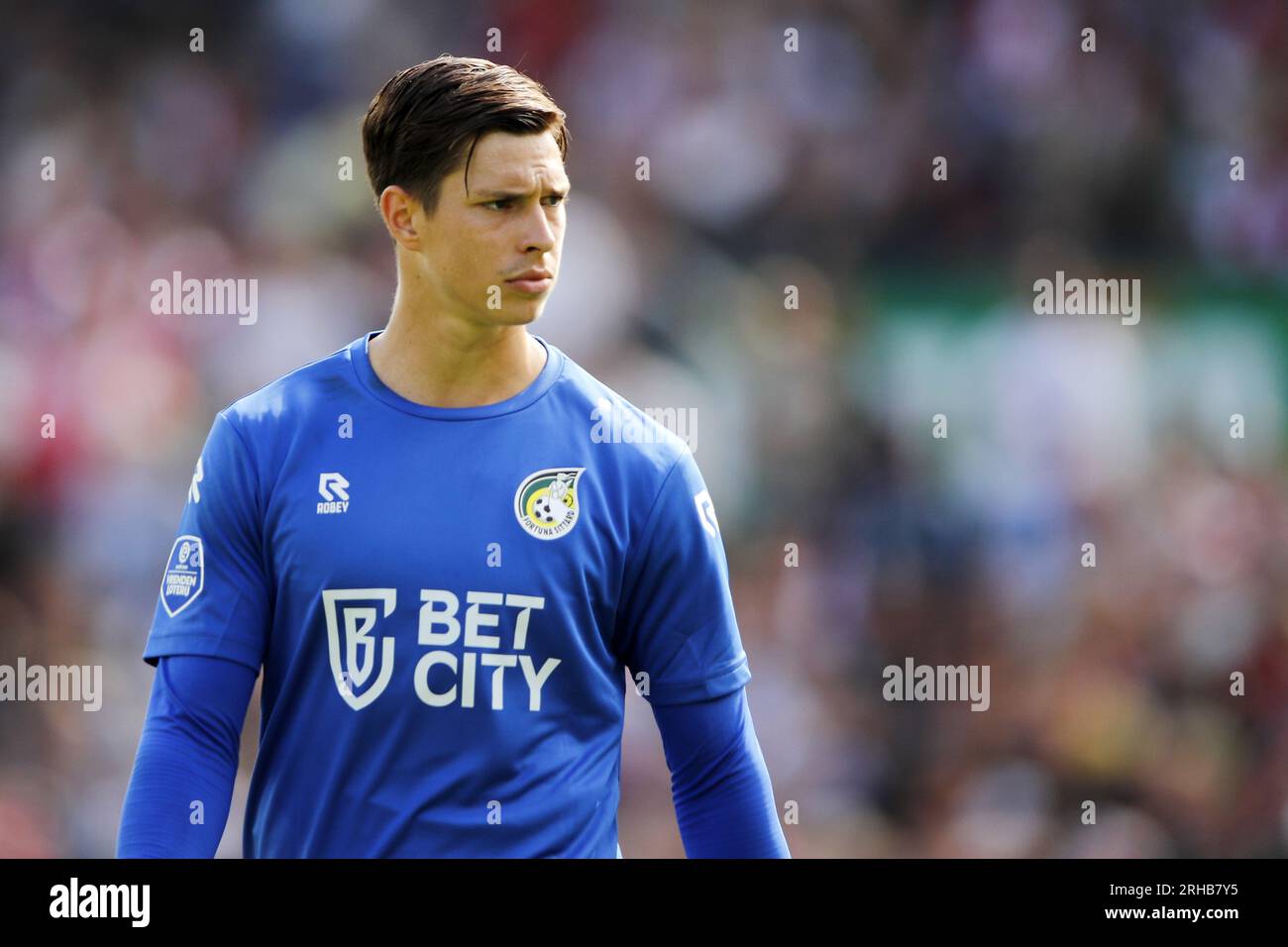 ROTTERDAM - Fortuna Sittard goalkeeper Ivor Pandur during the Dutch ...