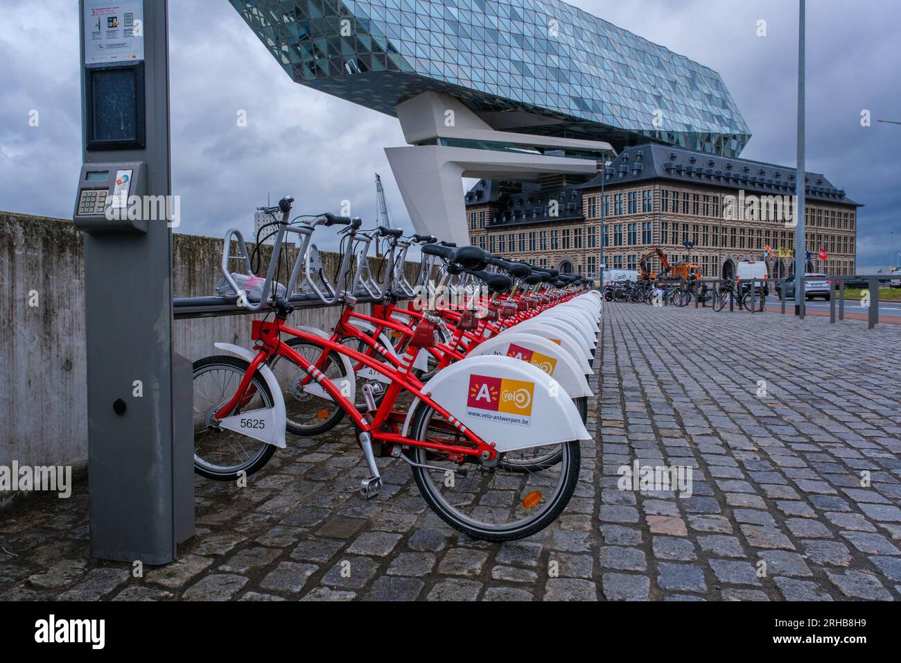 Anvers, Belgium - 9 September 2022: A row of shared bikes at a bike station Stock Photo - Alamy
