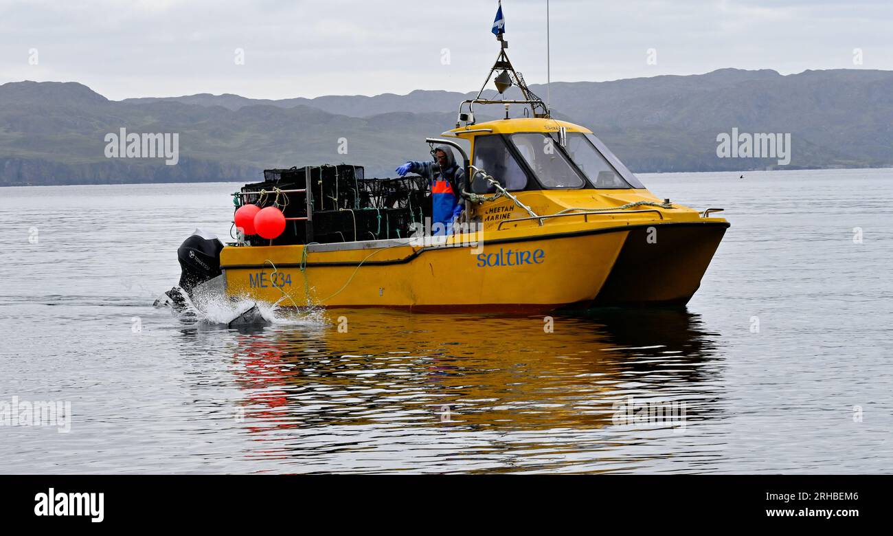 Small lobster fishing boat hi-res stock photography and images - Alamy