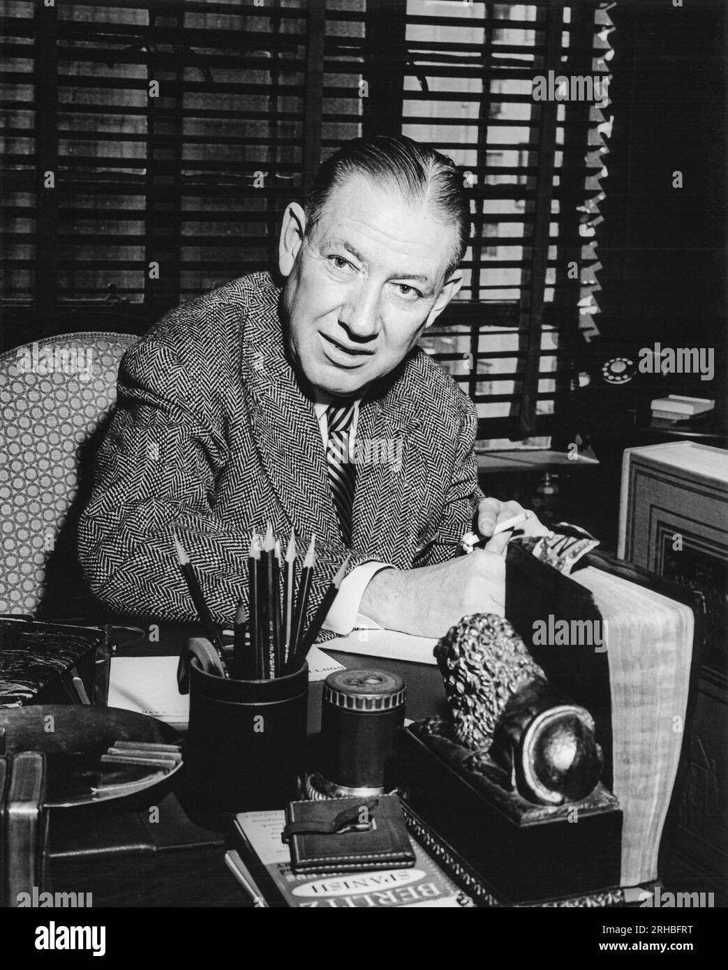 1950s united states people work hi-res stock photography and images - Alamy