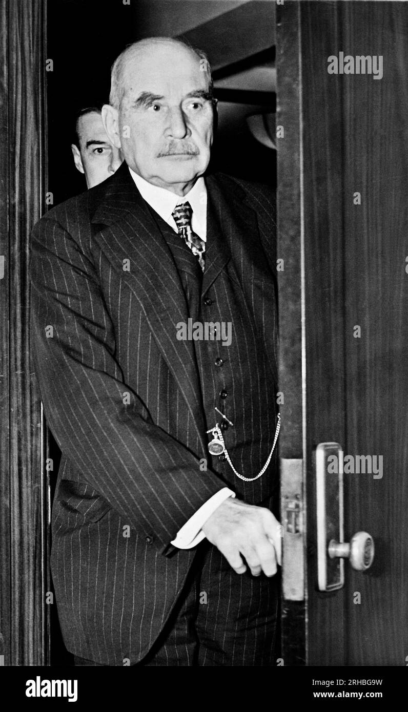 Richard whitney hi-res stock photography and images - Alamy