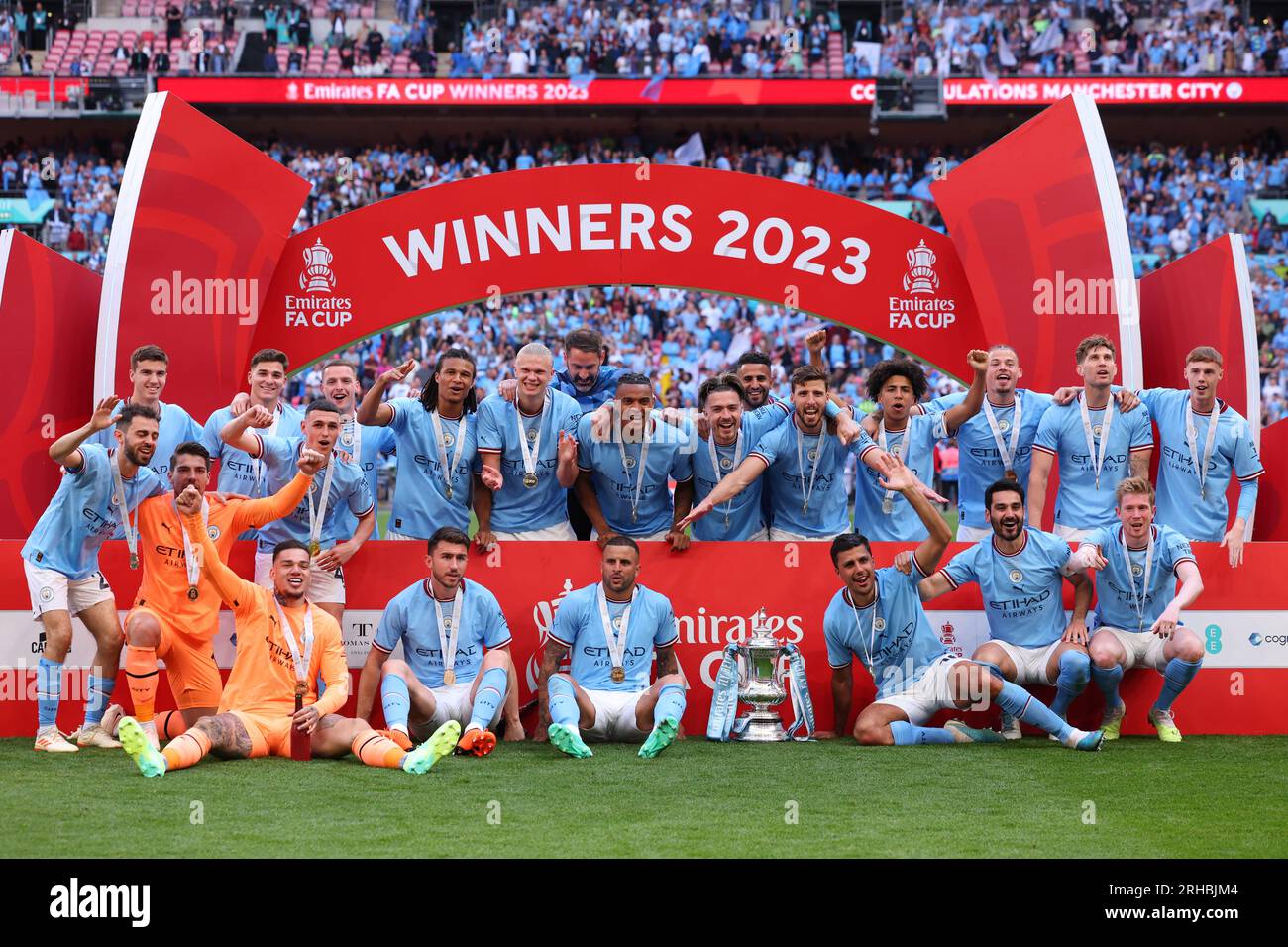 Manchester City players celebrate - Manchester City v Manchester United ...