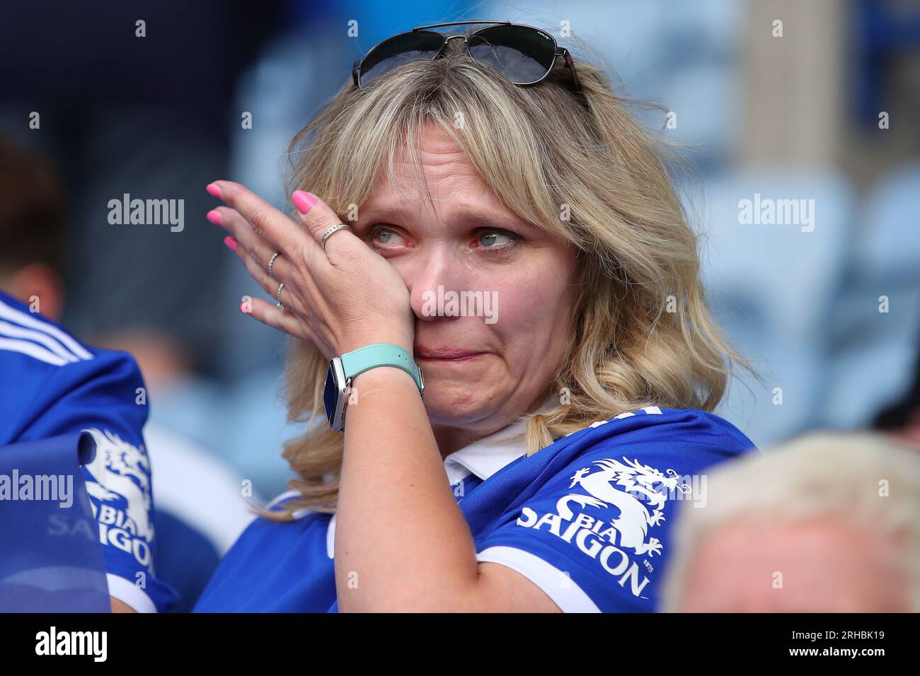 Leicester City fan cries after her side is relegated from the Premier ...