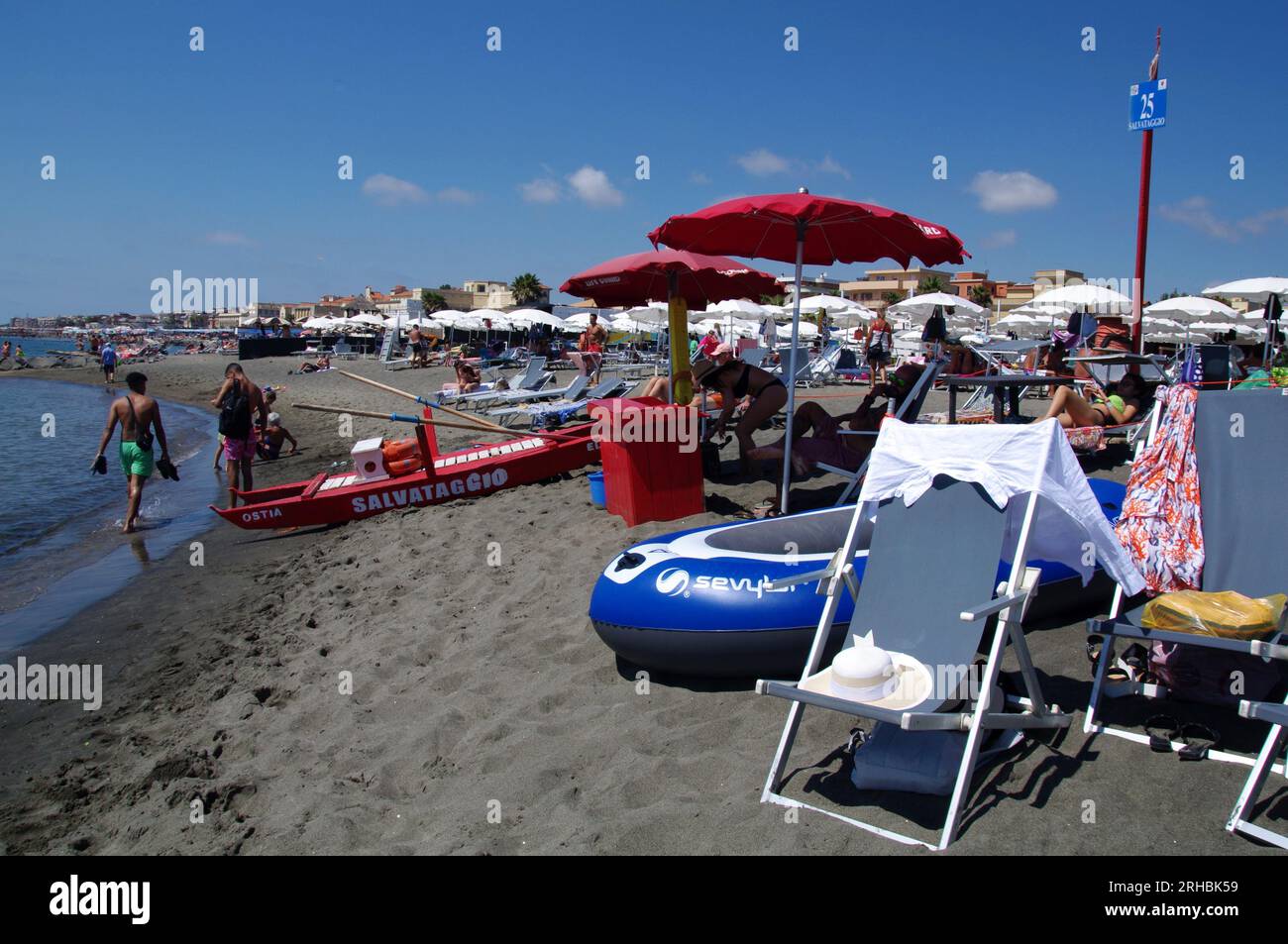 Ostia beach club hi-res stock photography and images - Alamy