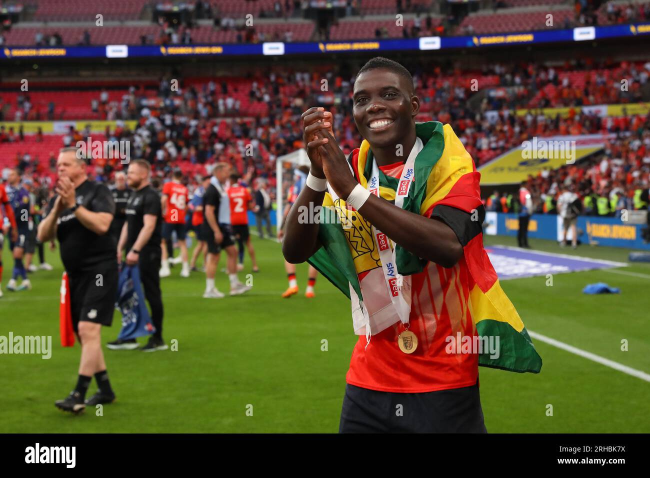 Nakamba luton hi-res stock photography and images - Alamy