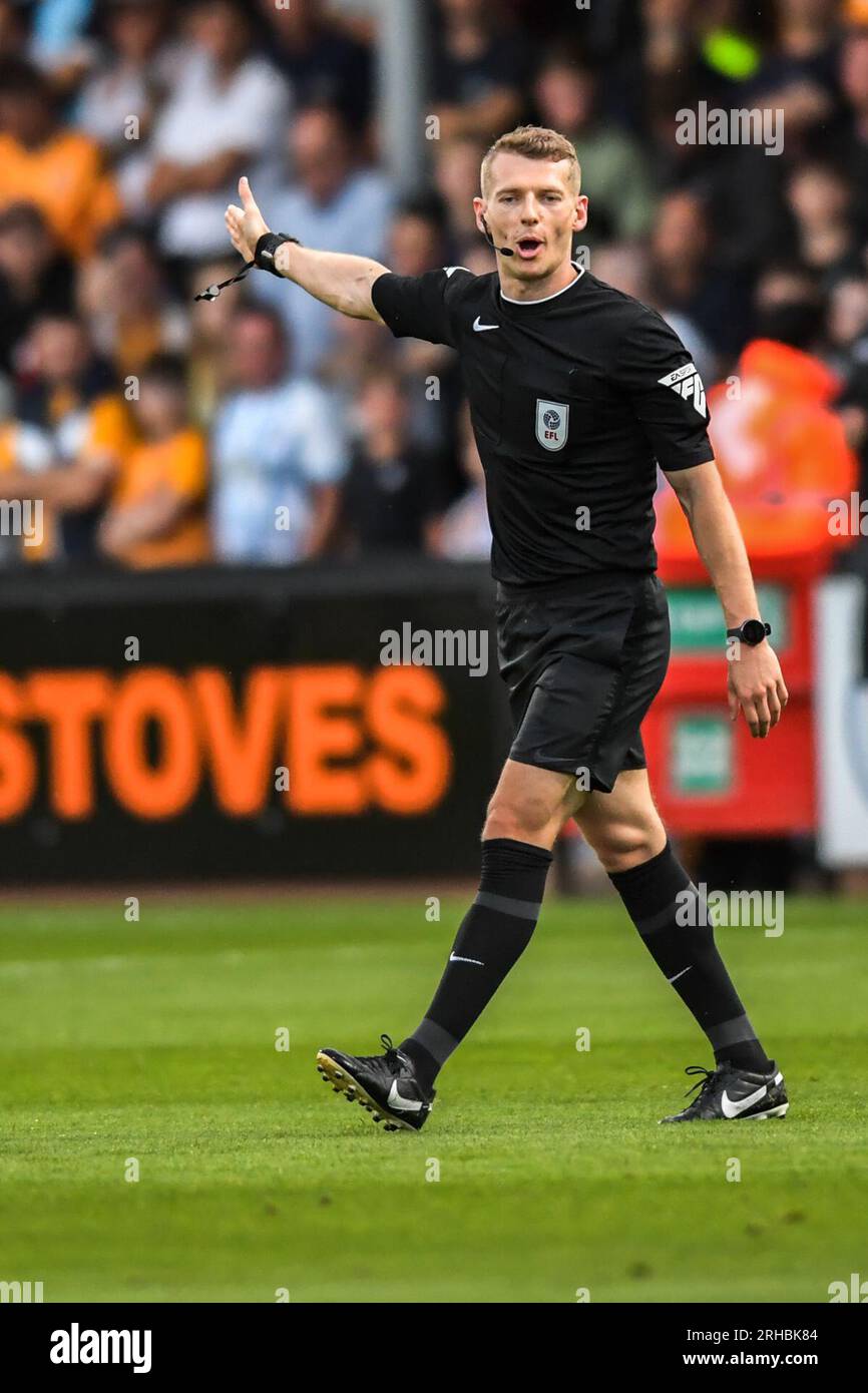 Referee will finnie hi-res stock photography and images - Alamy