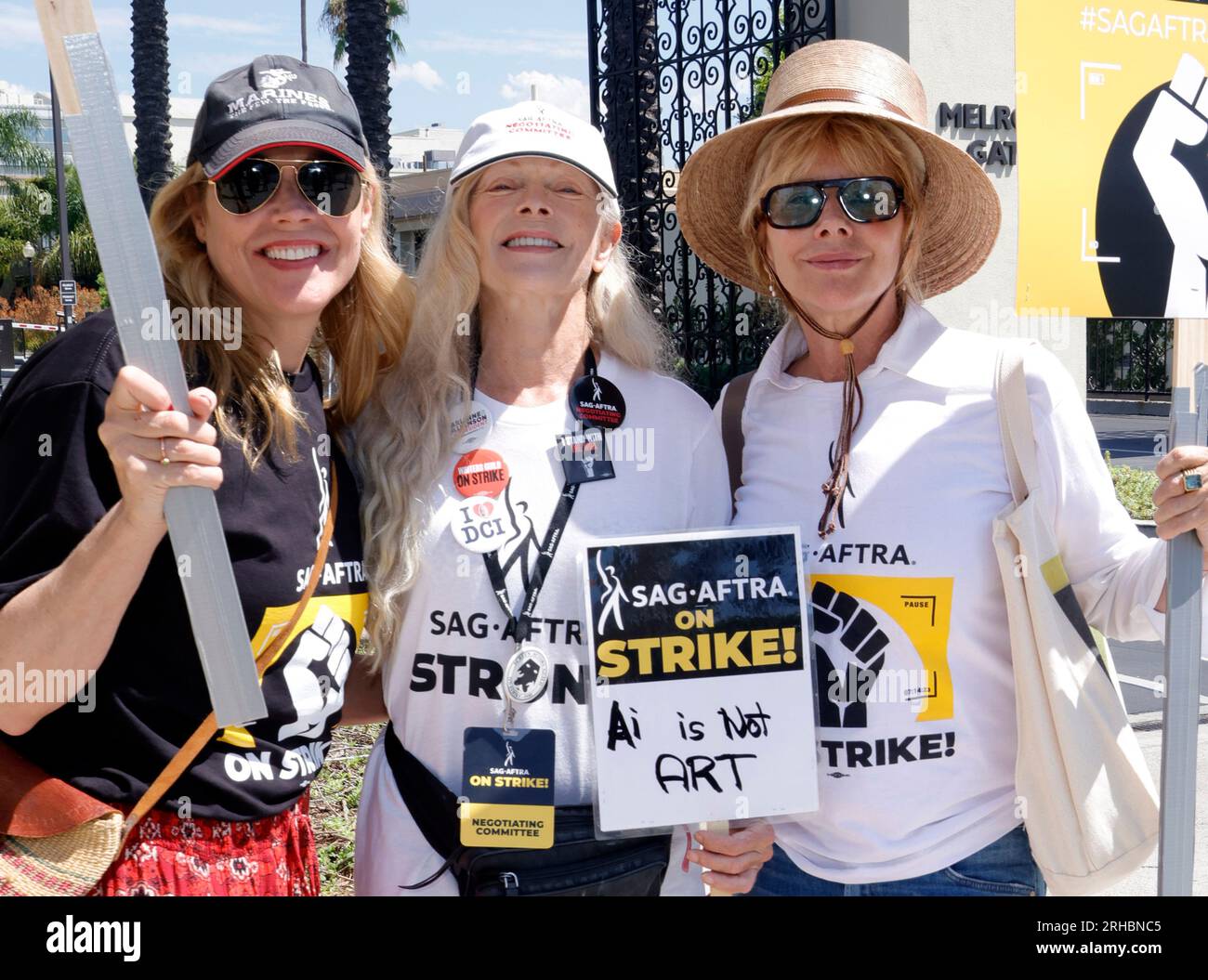 Los Angeles, Ca. 15th Aug, 2023. Mary McCormack, Frances Fisher and ...