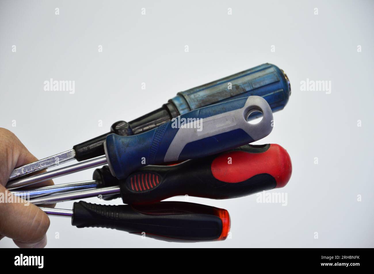 Hand screwdriver hi-res stock photography and images - Alamy