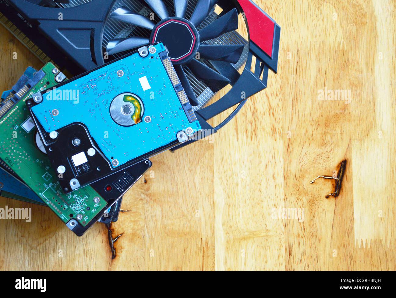 Video card cable hi-res stock photography and images - Alamy