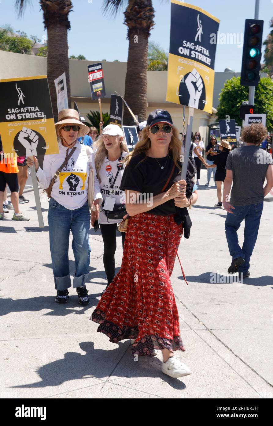 Los Angeles, Ca. 15th Aug, 2023. Rosanna Arquette, Frances Fisher and ...