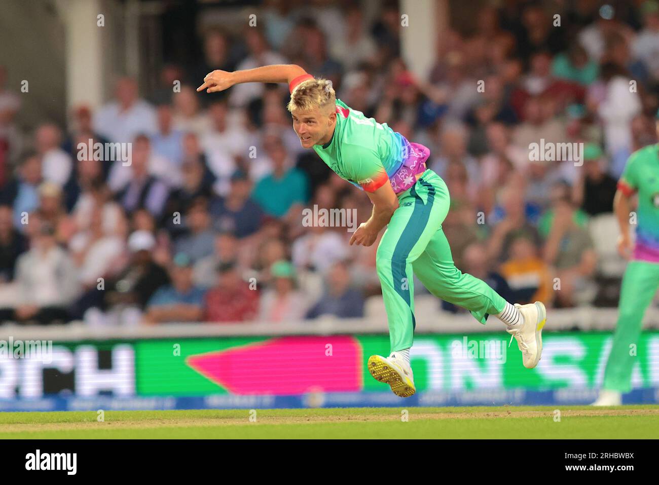 London, UK. 15th Aug, 2023. Sam Curran of The Oval Invincibles bowling ...