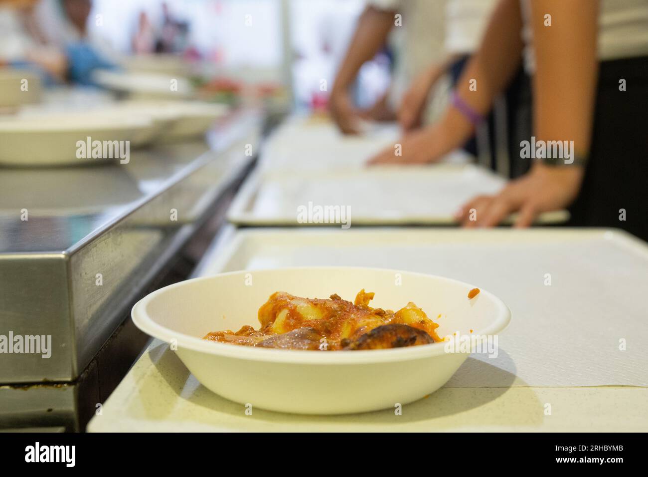 Mensa food hi-res stock photography and images - Alamy