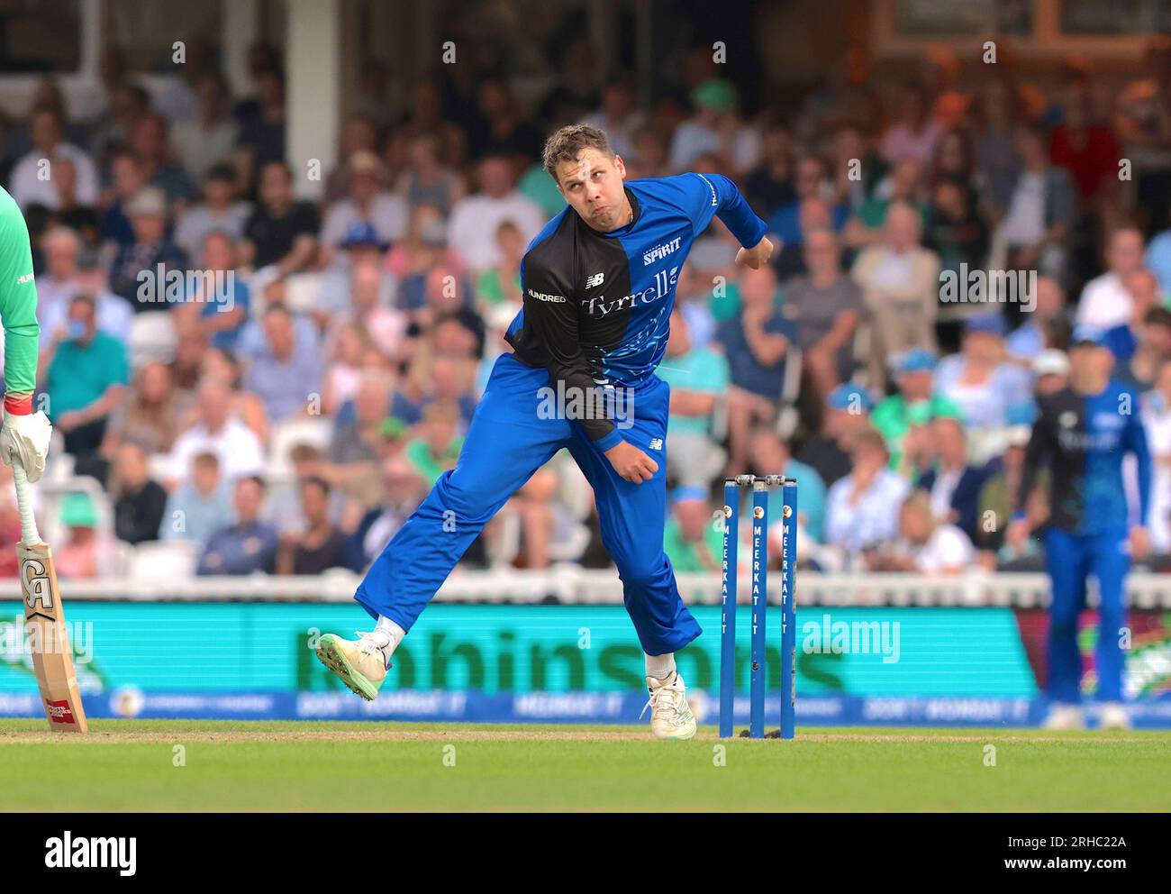 London, UK. 15th Aug, 2023. London Spirit's Matthew Critchley bowling ...