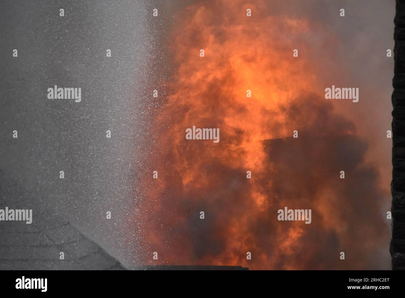 Montclair, United States. 15th Aug, 2023. Flames and heavy smoke ...