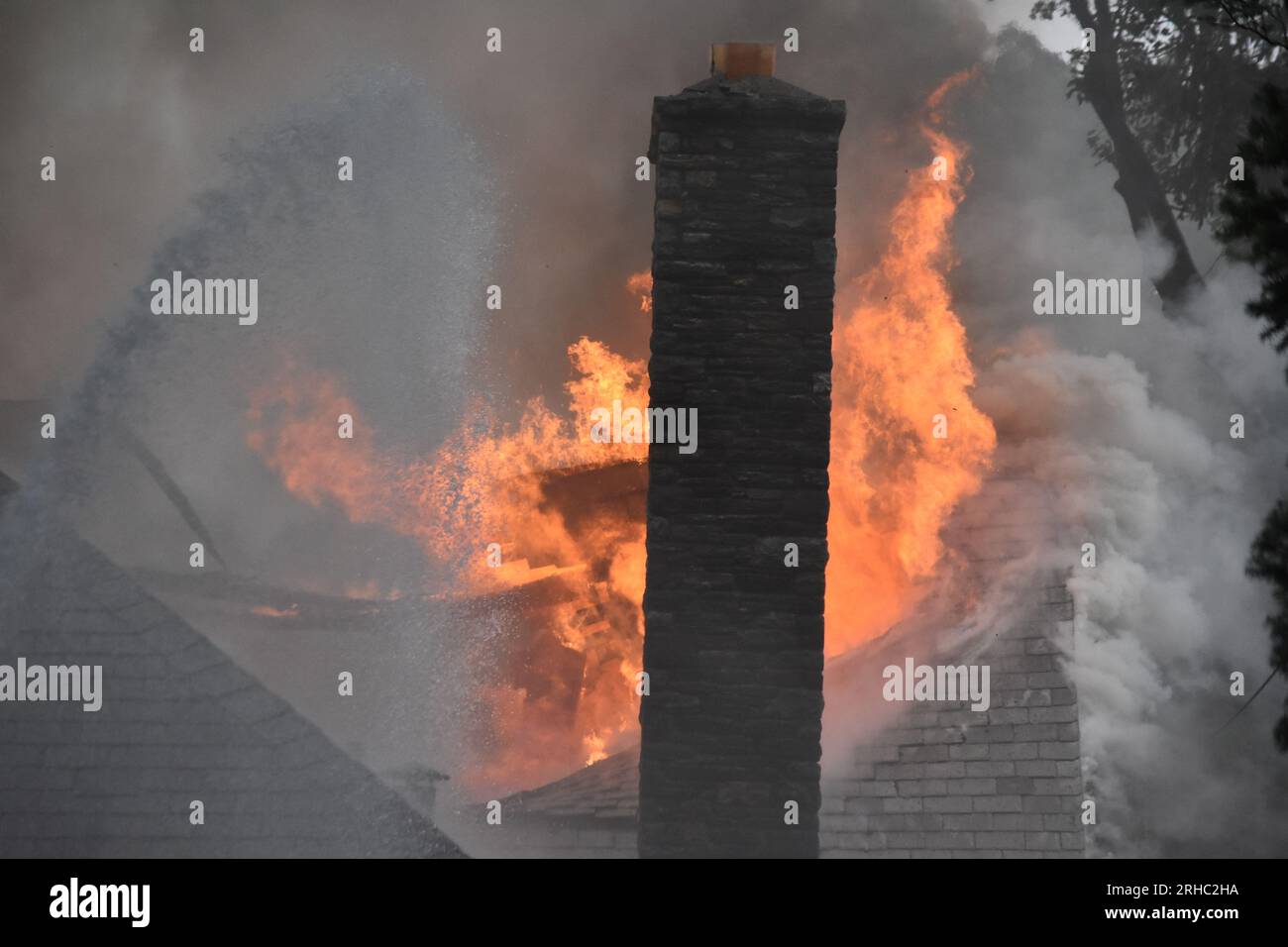 Montclair, United States. 15th Aug, 2023. Flames and heavy smoke ...
