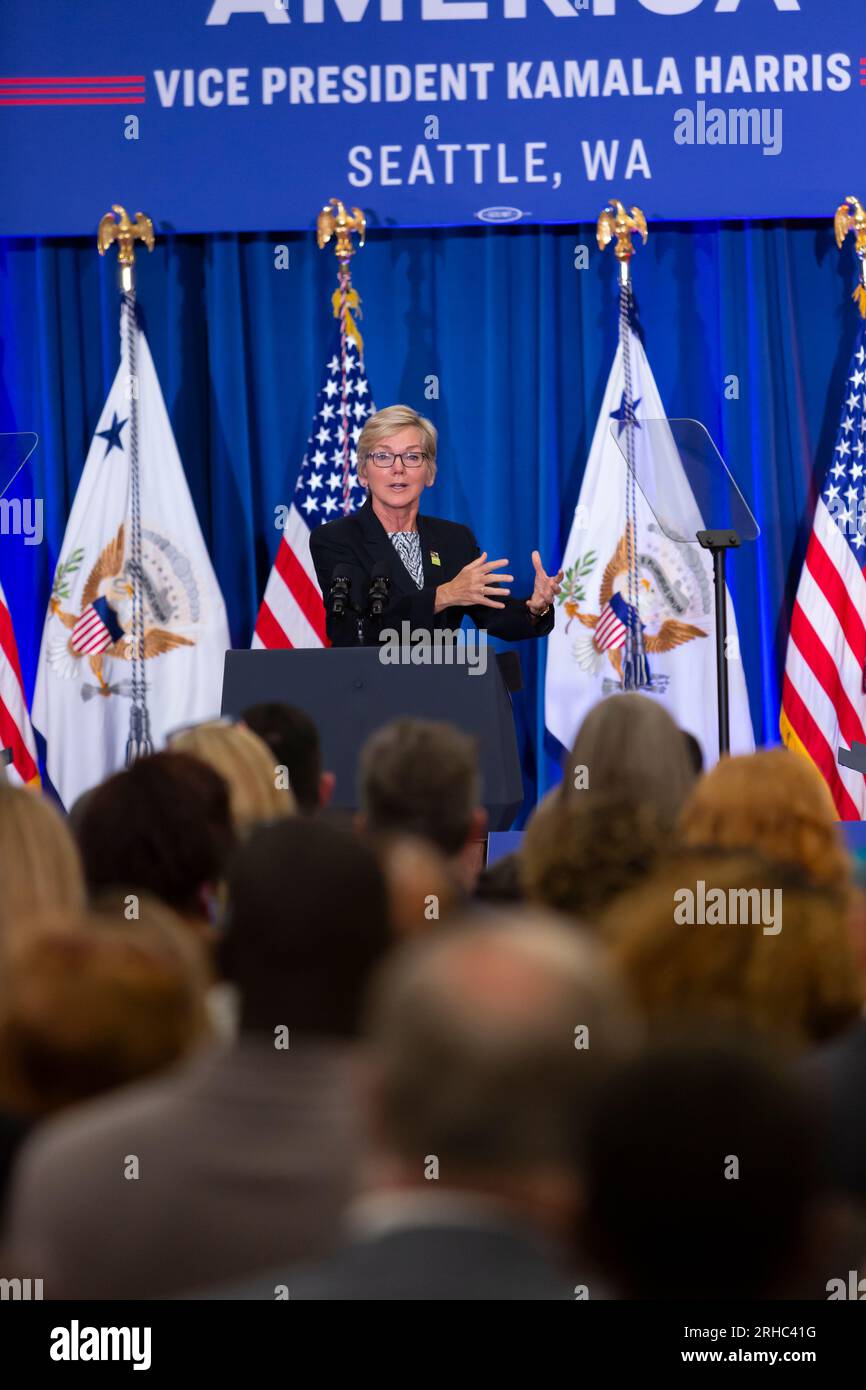 Jennifer harris hi-res stock photography and images - Alamy