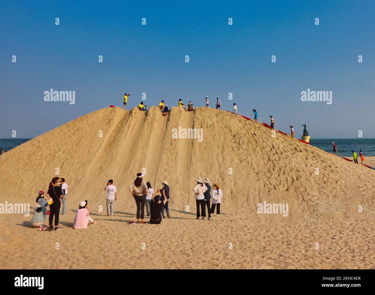 Aerial view haeundae sand festival hi-res stock photography and images ...