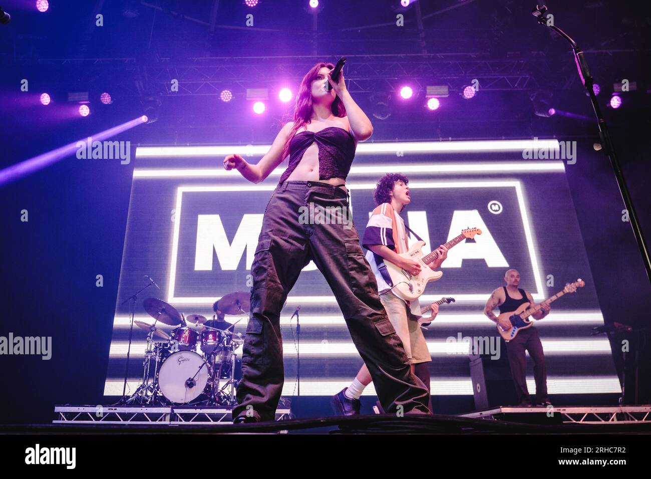 Muna is an american indie pop band hi-res stock photography and images ...