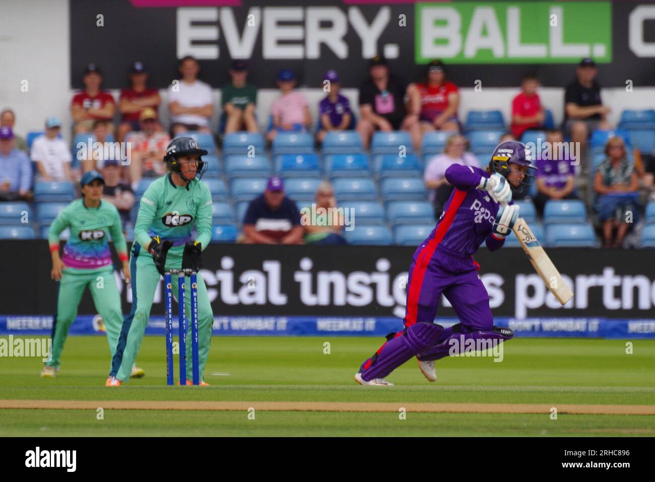 Leeds, 11 August 2023. Phoebe Litchfield batting for Northern ...