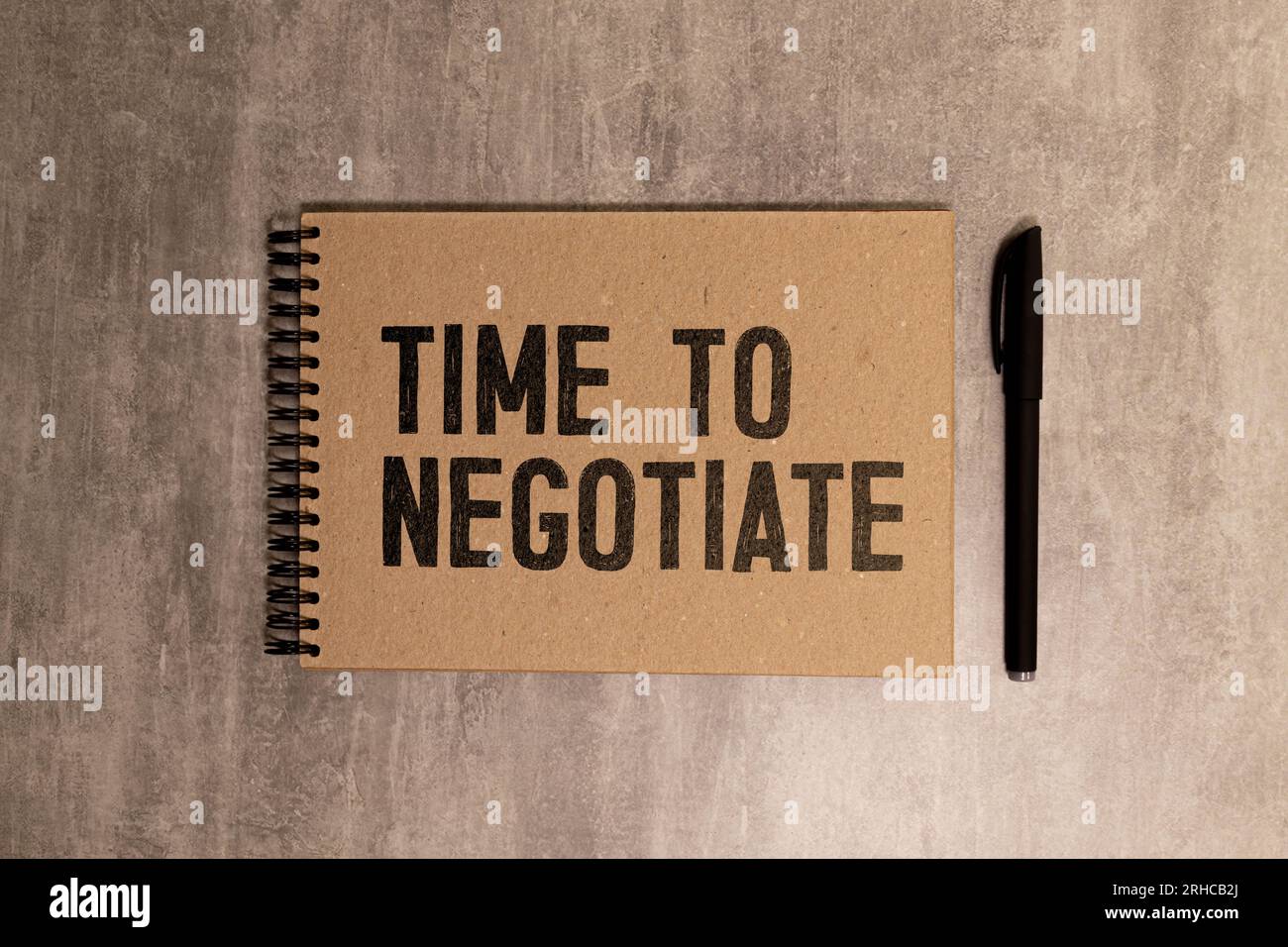 Negotiation table hi-res stock photography and images - Alamy