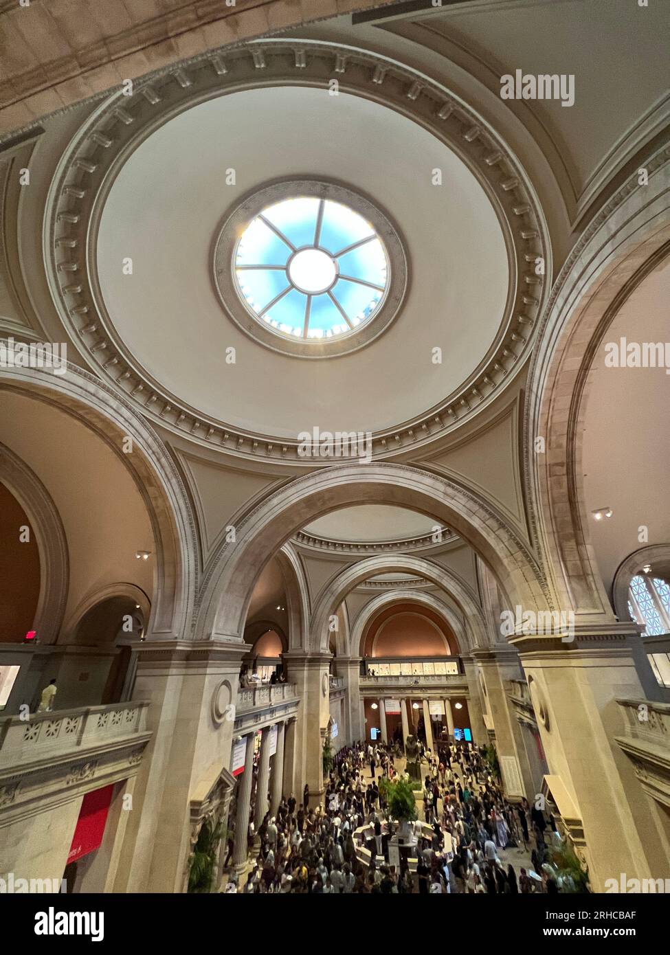 Crowded Grand Entry Hall ceiling at the Metropolitan Museum of Art a ...