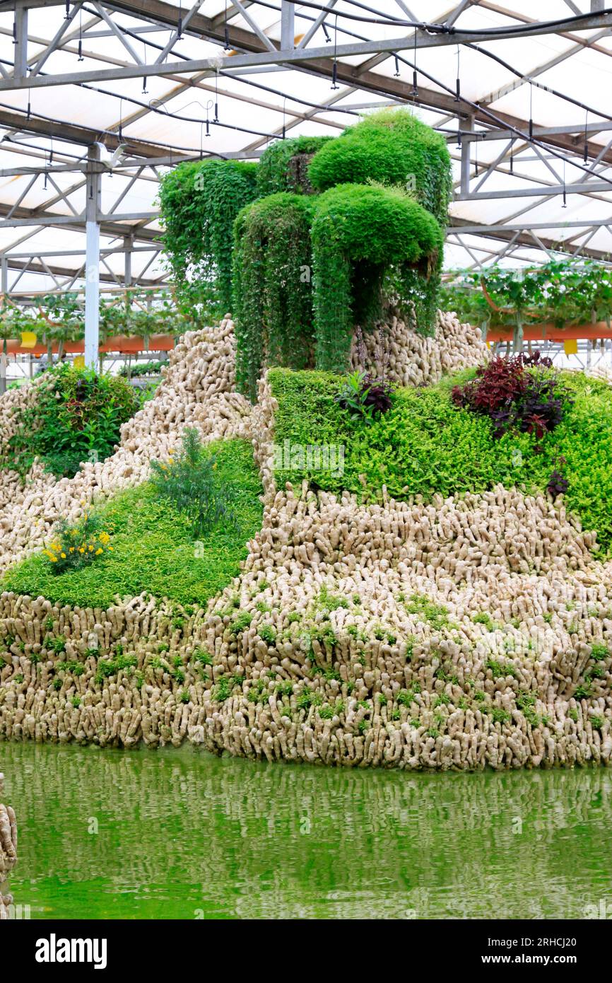 Soilless mountains hi-res stock photography and images - Alamy