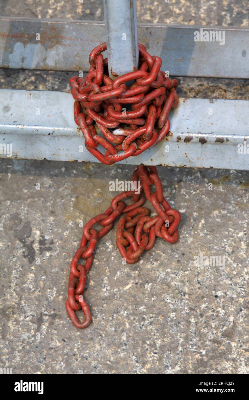 Iron railing partition hi-res stock photography and images - Alamy