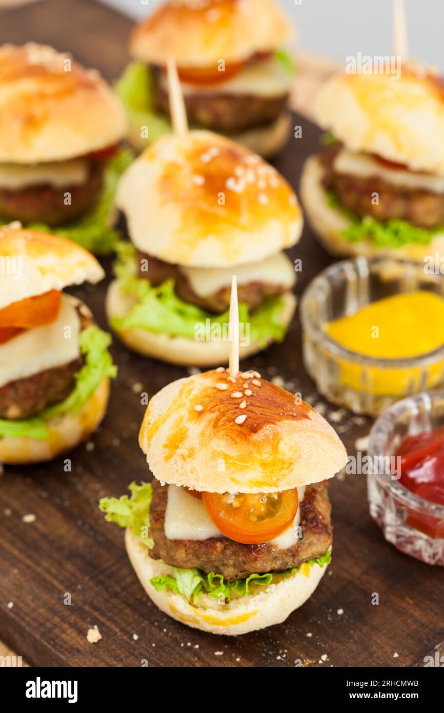 Ready to serve mini hamburgers. Step by step preparation of mini ...