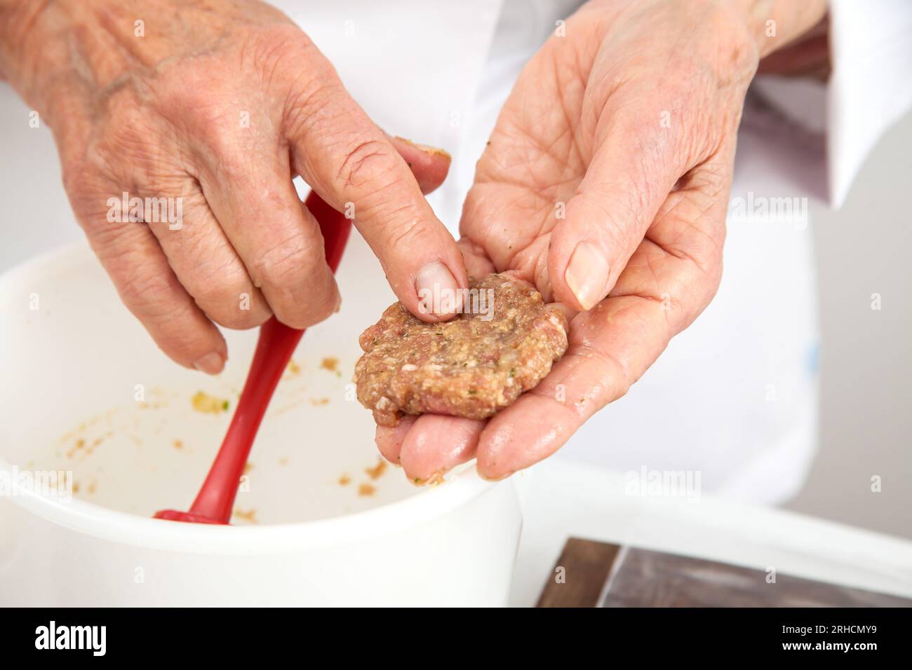 Step by step preparation of mini burgers. Homemade mini burgers for ...