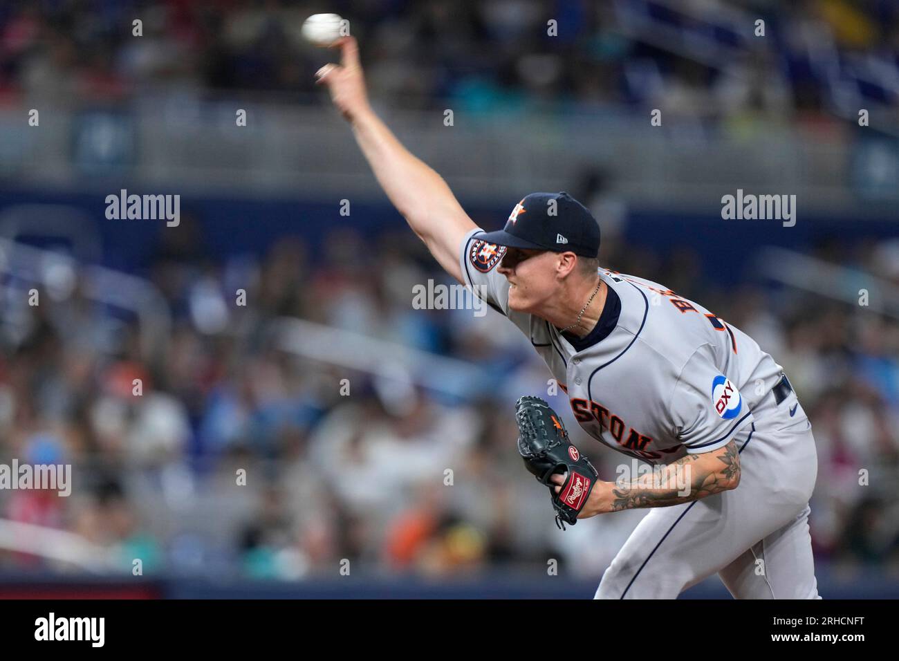 Houston Astros' Hunter Brown delivers a pitch during the seventh inning ...