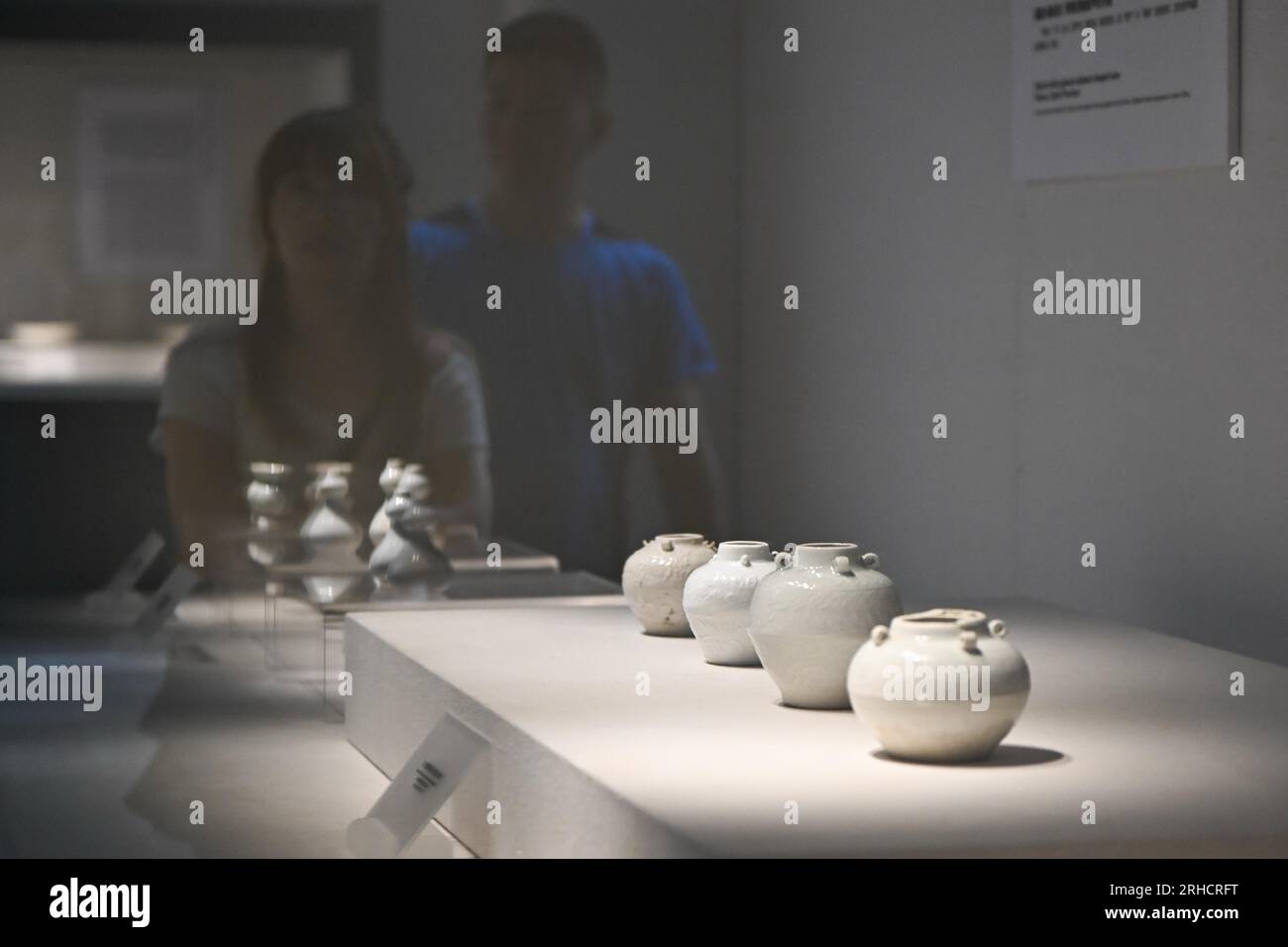 **CHINESE MAINLAND, HONG KONG, MACAU AND TAIWAN OUT** People visit the ...