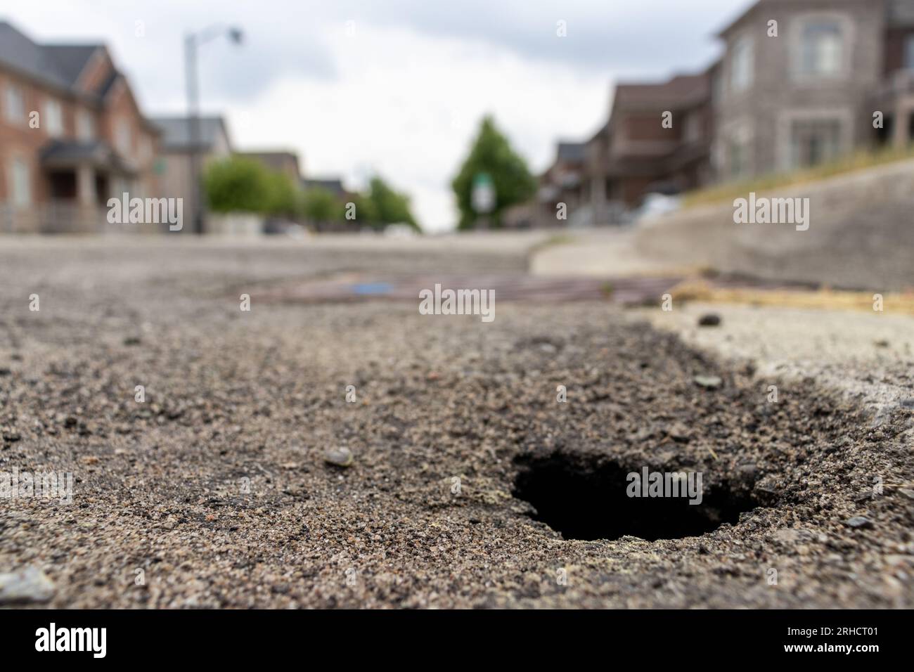Large circular hole hi-res stock photography and images - Alamy