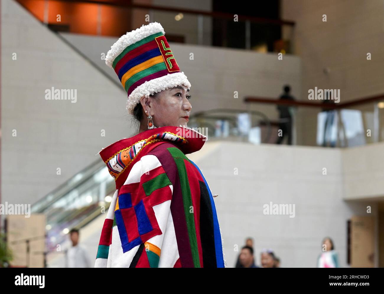 **CHINESE MAINLAND, HONG KONG, MACAU AND TAIWAN OUT** Models showcase ...