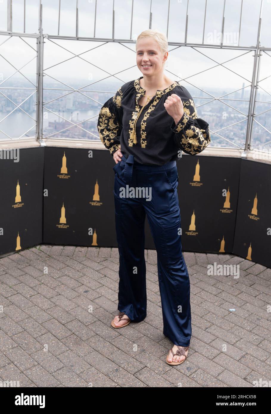 PFL fighter Olena Kolesnyk visits Empire State Building in New York on ...
