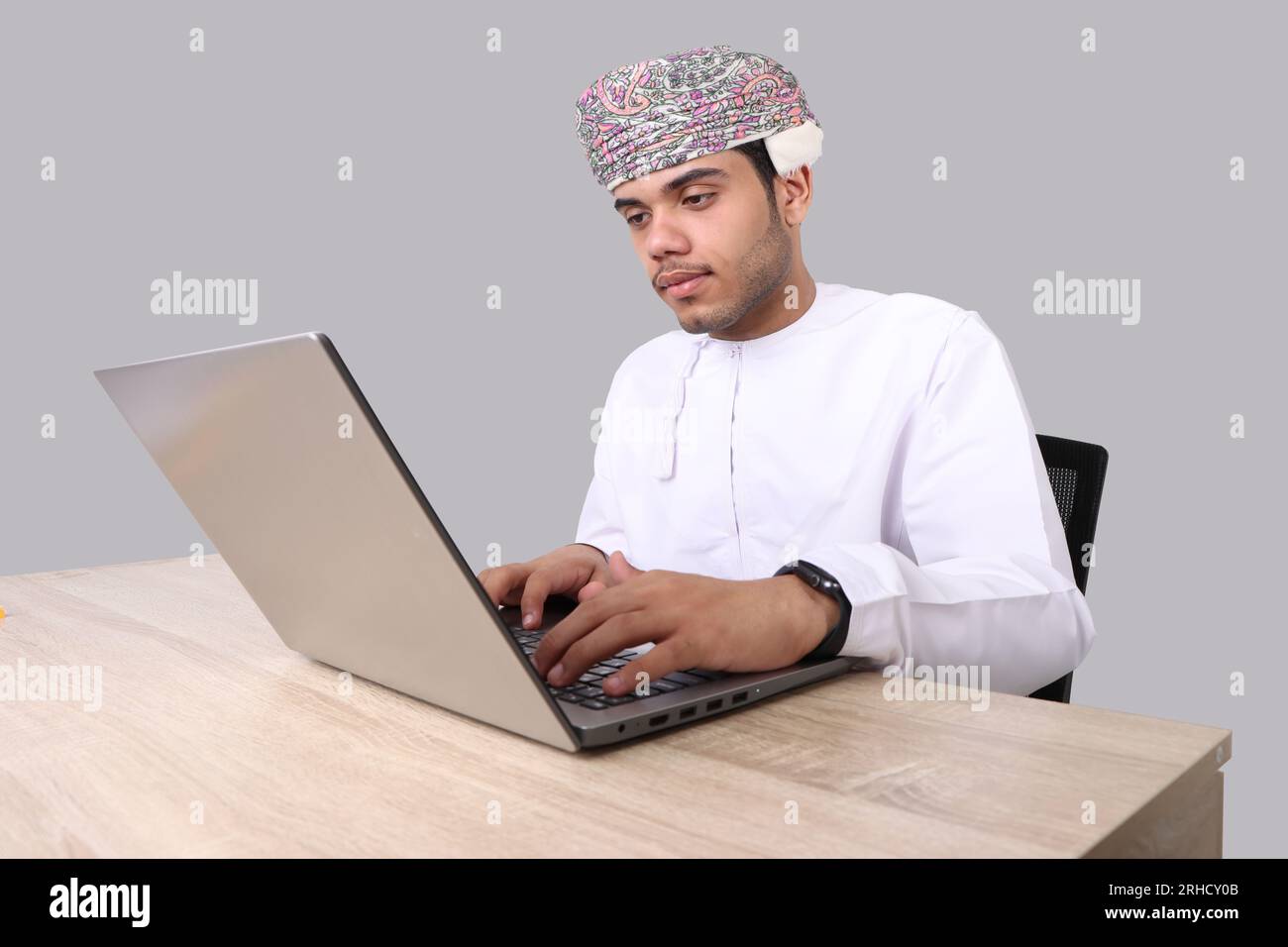 Oman office hi-res stock photography and images - Alamy