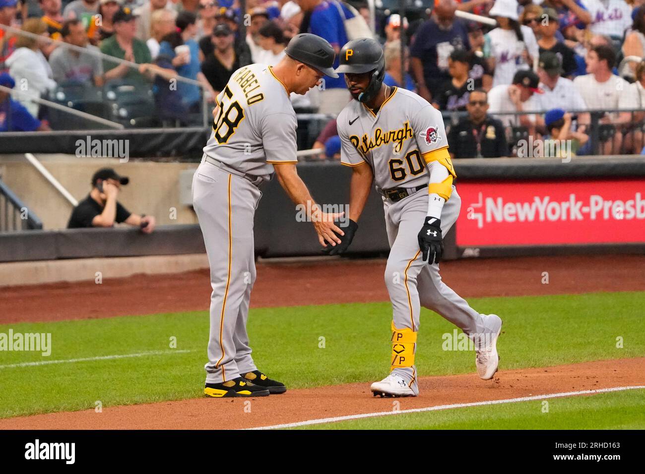 FLUSHING, NY - AUGUST 15: Pittsburgh Pirates Third Base Coach Mike ...