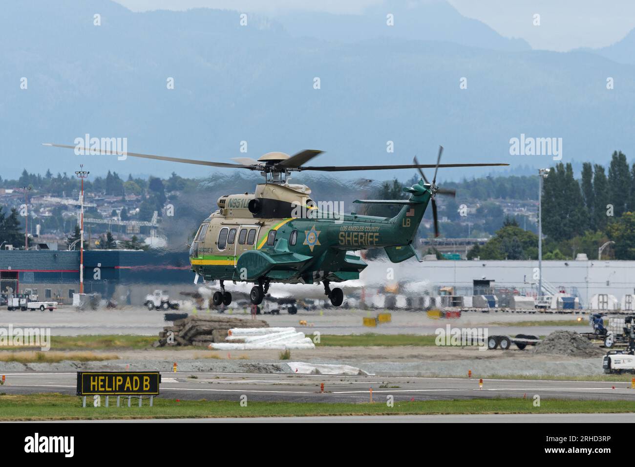 Lasd helicopter hi-res stock photography and images - Alamy