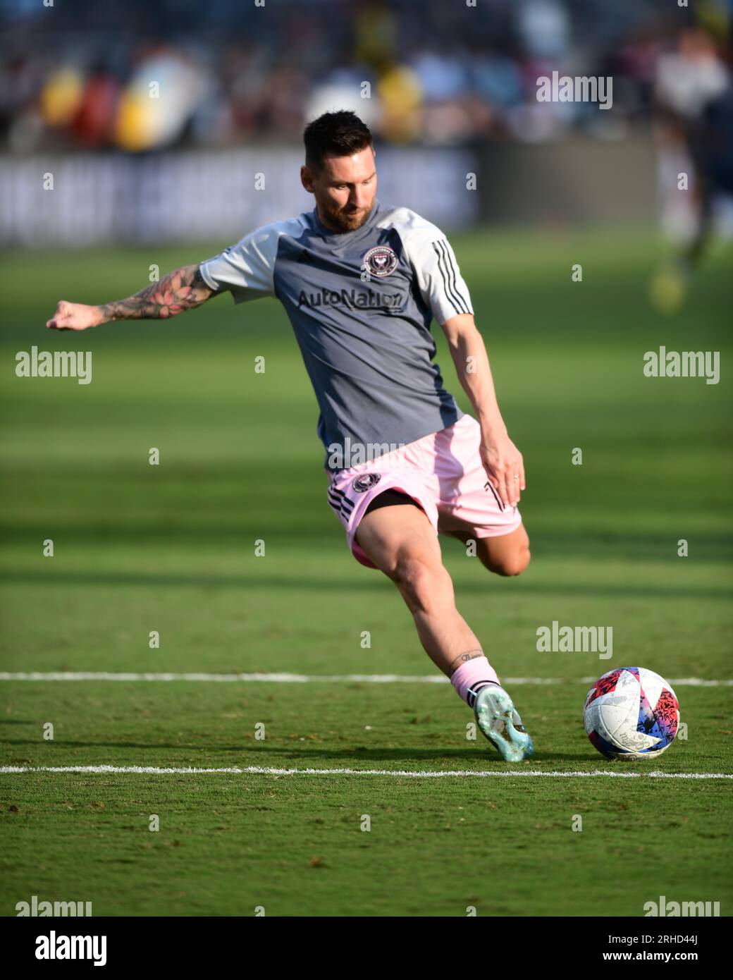 Messi inter miami kit hi-res stock photography and images - Alamy