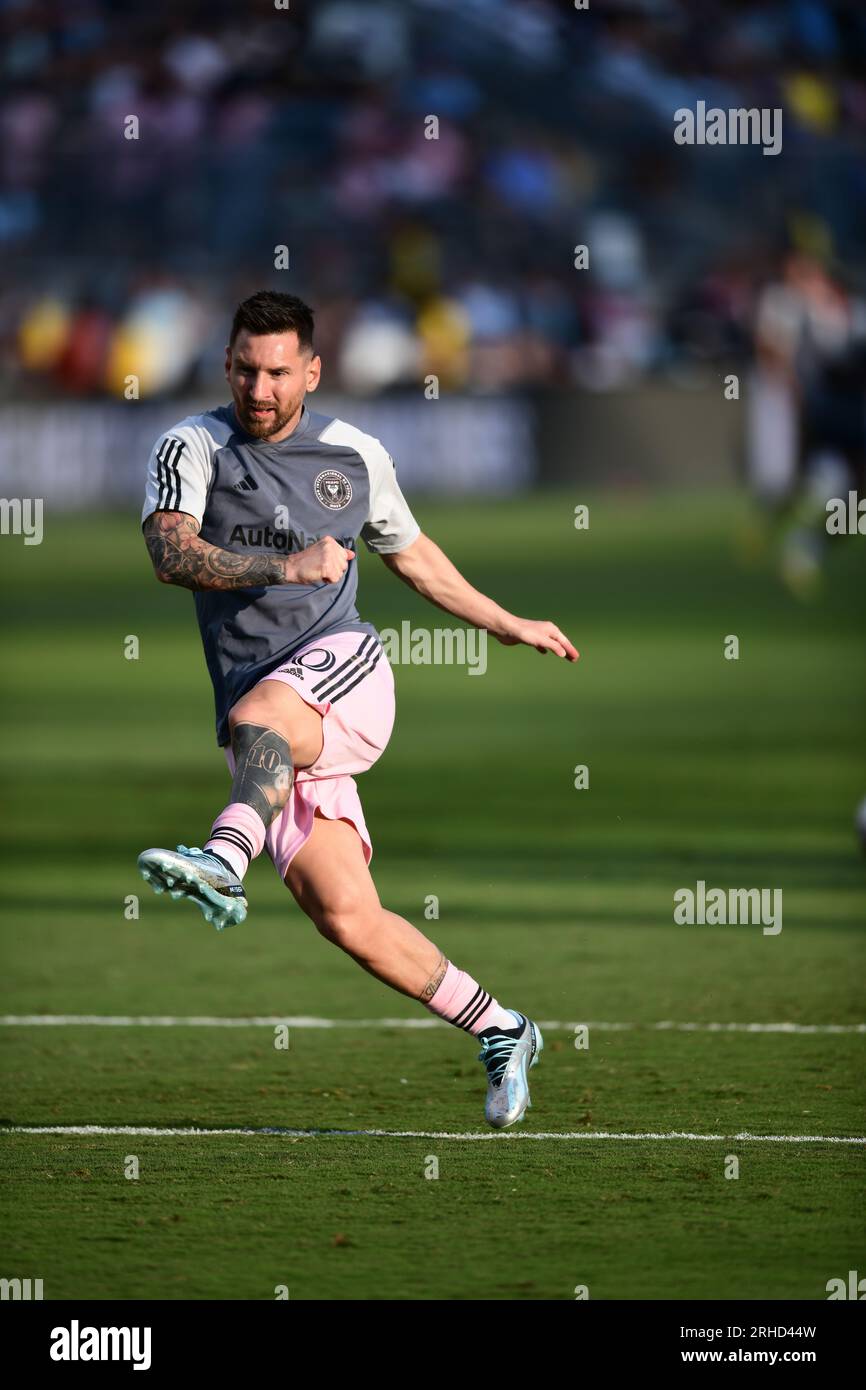 Messi hi-res stock photography and images - Alamy