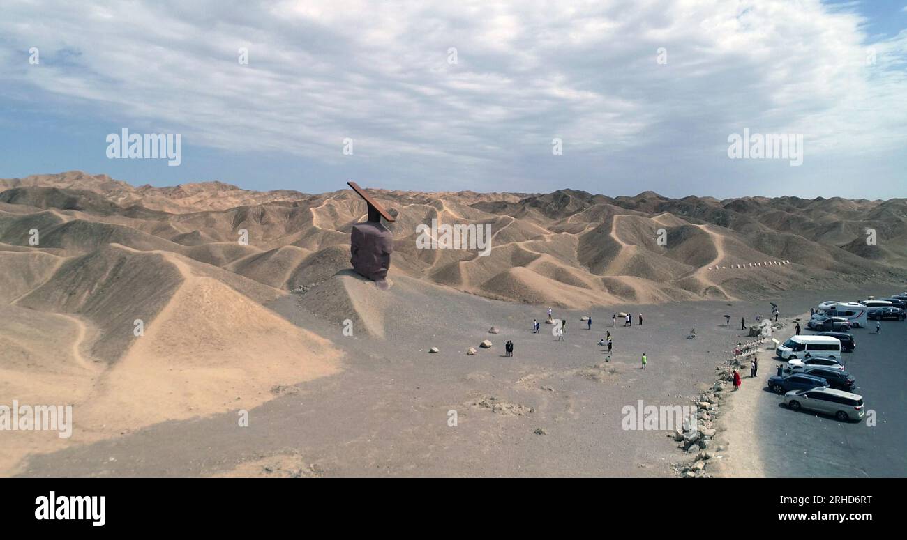 GUAZHOU, CHINA - AUGUST 13, 2023 - A 12.5-meter-high outdoor sculpture ...