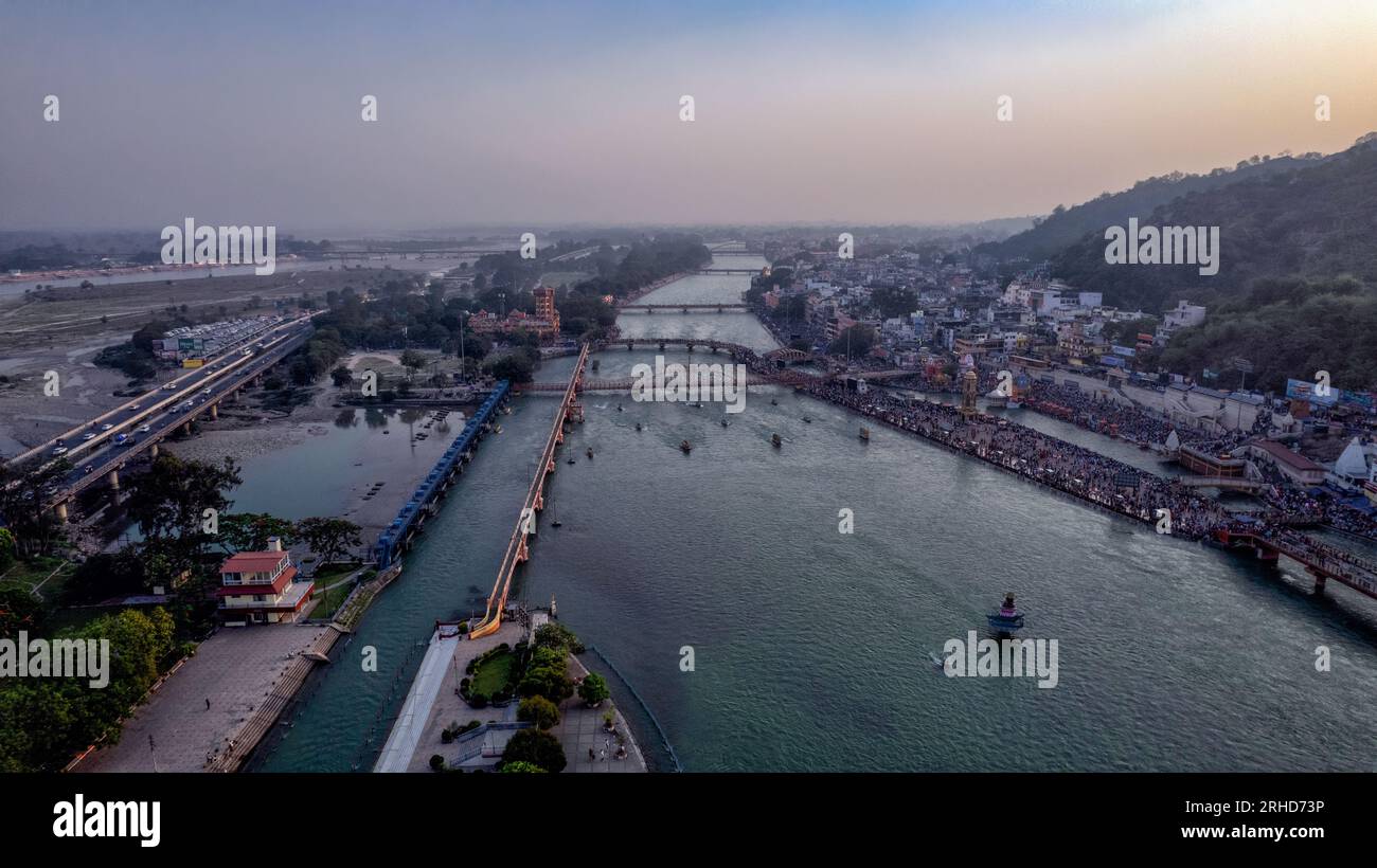 Haridwar, India, Amazing view at Haridwar, People taking bath in Har ki ...