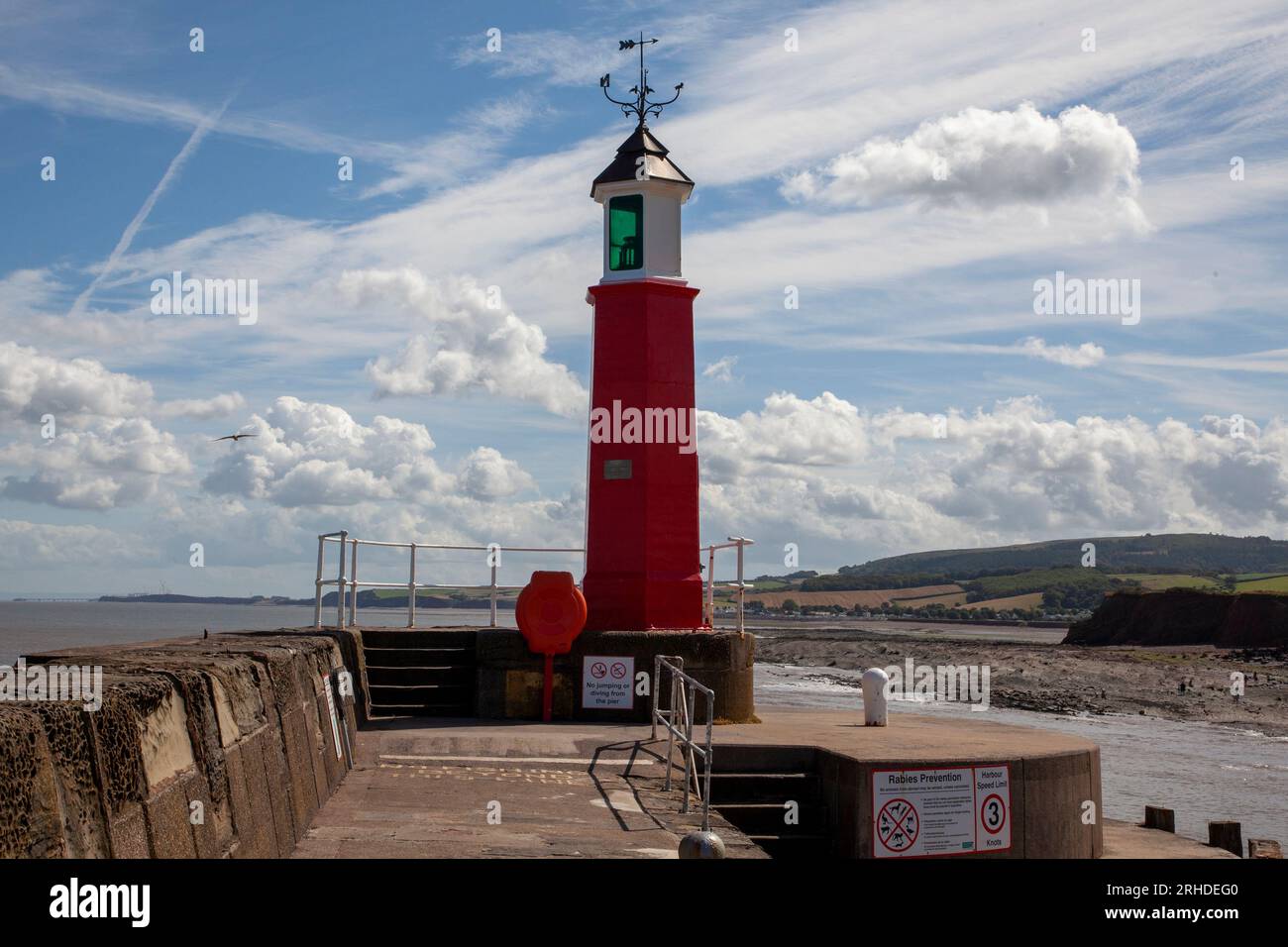 Watchet Harbour Lighthouse, Watchet Somerset Stock Photo - Alamy