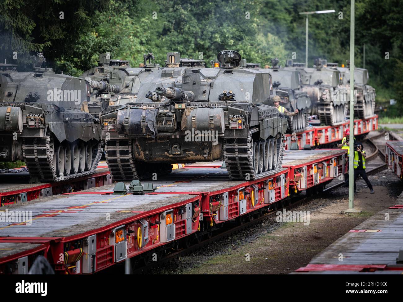 Paderborn, Germany. 16th Aug, 2023. Challenger 2 tanks of the British ...