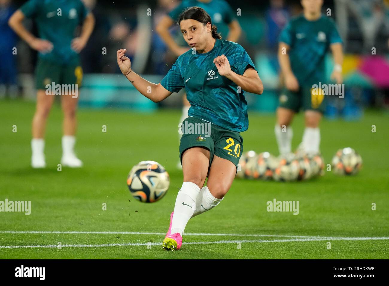 Australia's Sam Kerr trains ahead of the Women's World Cup semifinal ...
