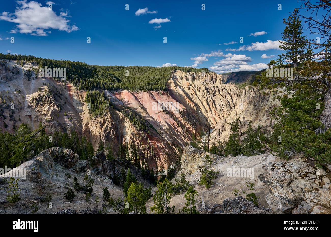 colorful stone formations of Grand Canyon Of The Yellowstone at Artist ...