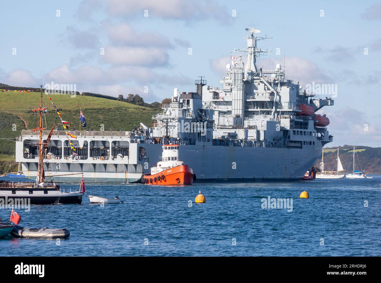 Argus tug boat hi-res stock photography and images - Alamy