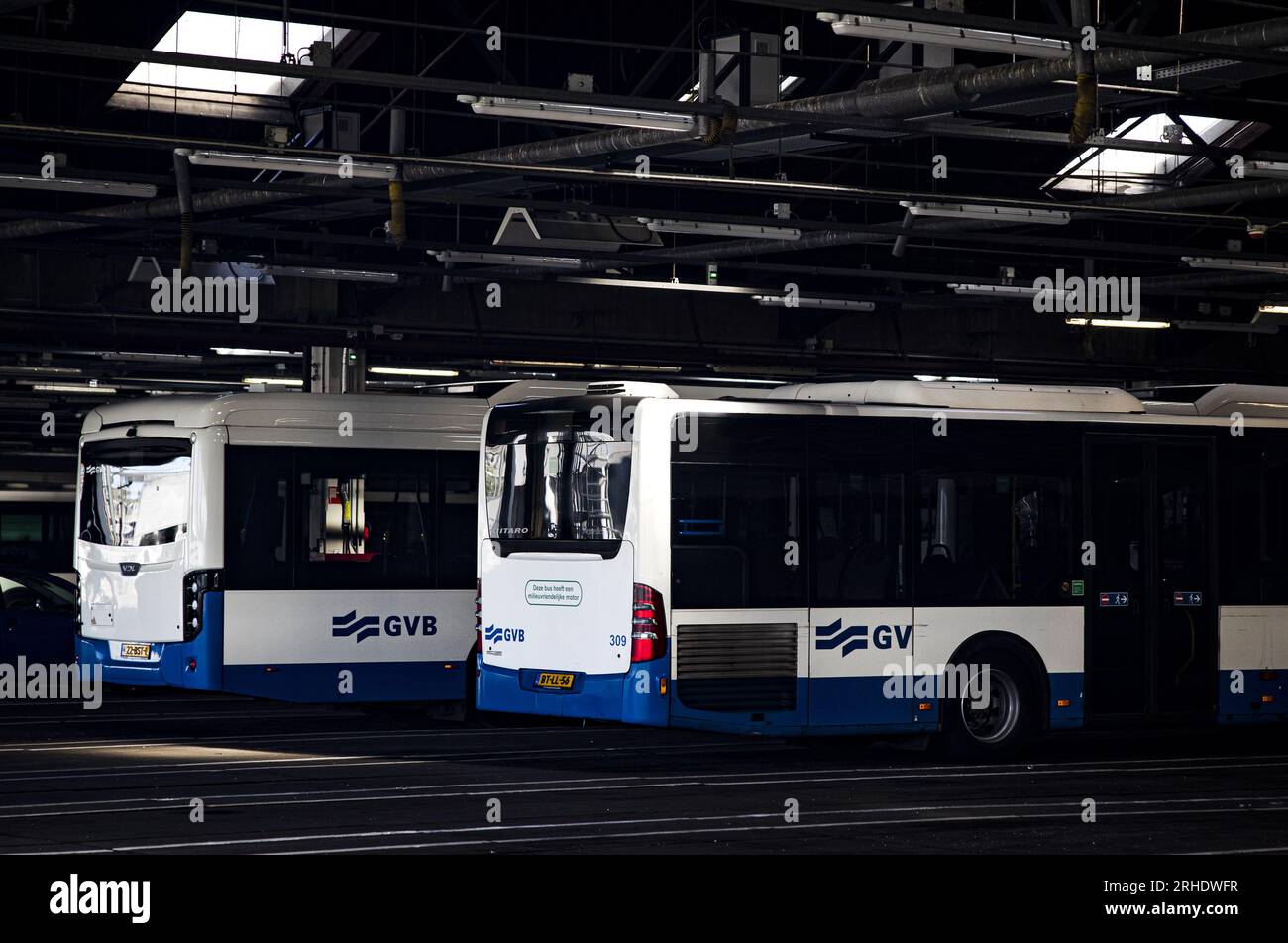 Gvb bussen hi-res stock photography and images - Alamy