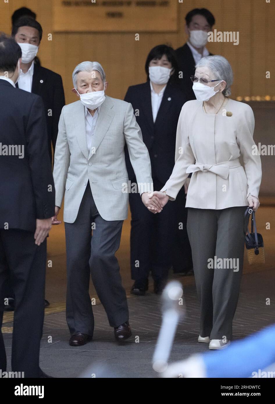 Former Japanese Emperor Akihito and former Empress Michiko visit the ...